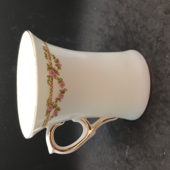 Vintage | Dining | Vintage Tall Tea Cup White Gold Flower Print | Poshmark